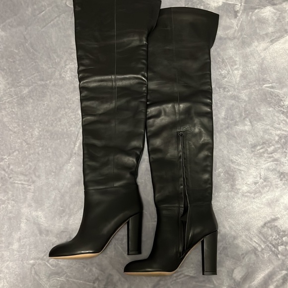 8 by Yoox | Shoes | 8 By Yoox All Leather Thigh High Boots Worn One ...